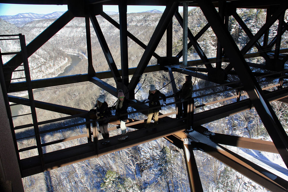 Bridge Walk Tours - River Expeditions